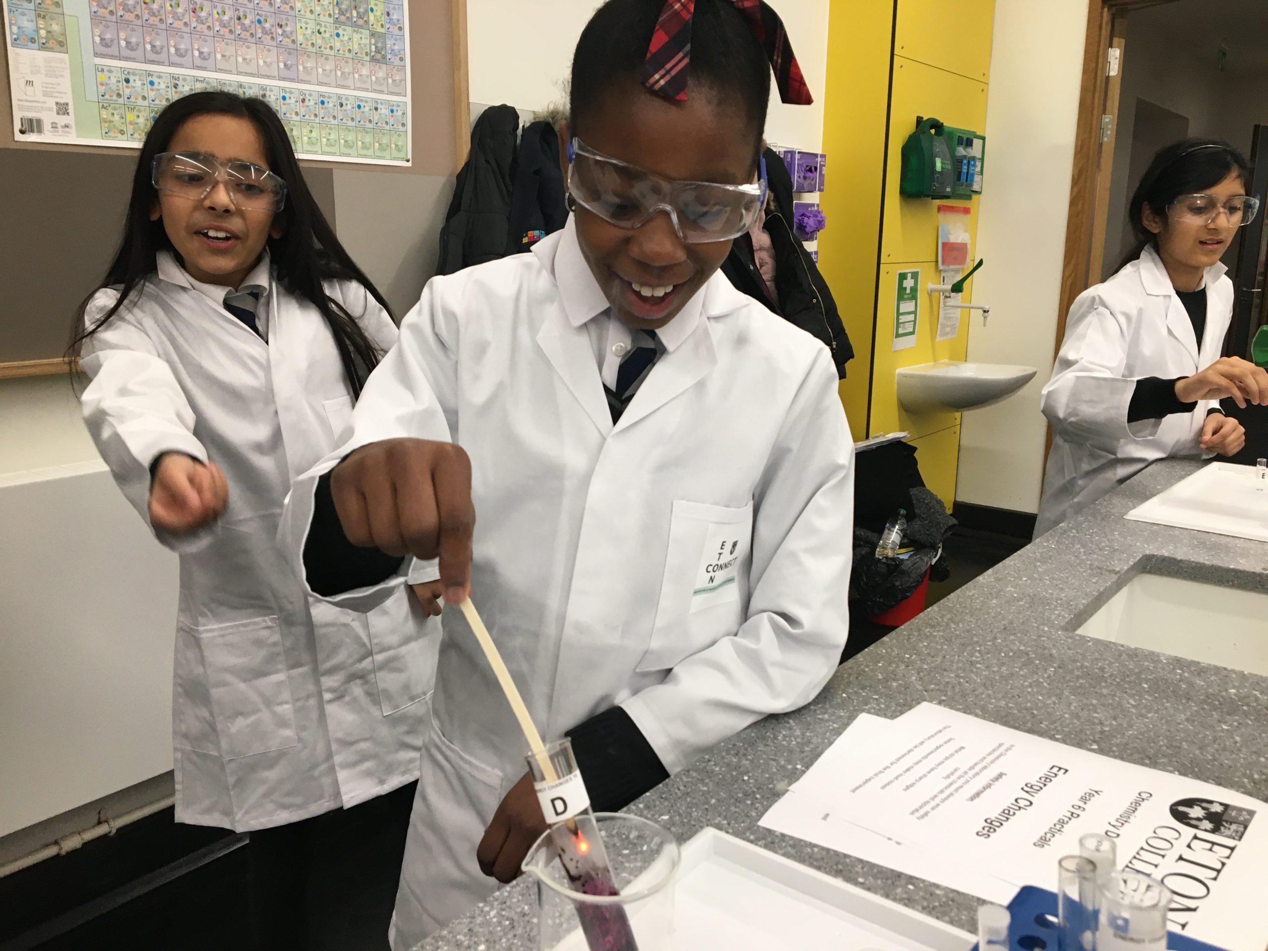 Primary School Science Visit - Eton College
