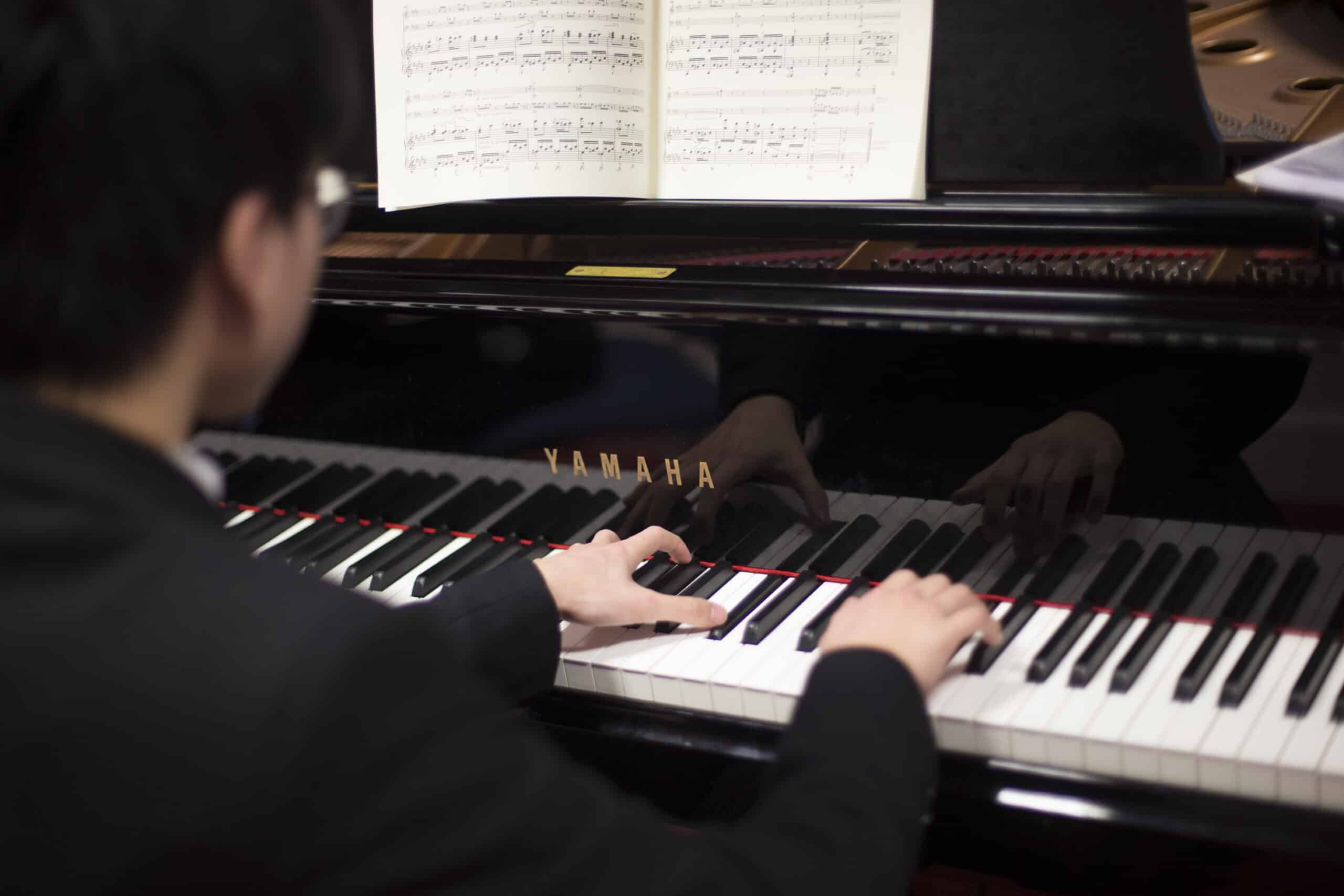 New Music Scholars Perform in First Showcase - Eton College